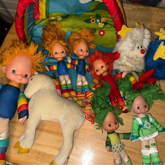 Hallmark | Toys | Vintage Rainbow Brite Color Cottage Activity Carrying ...